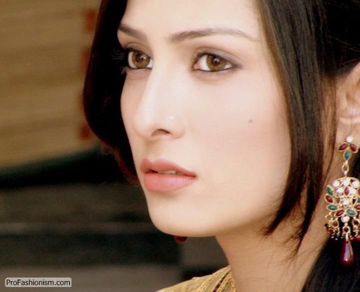 Aiza Khan Pakistani Hot Gril Image , Pakistani Television Actress Aiza Khan HD Cute Wallpapers ...