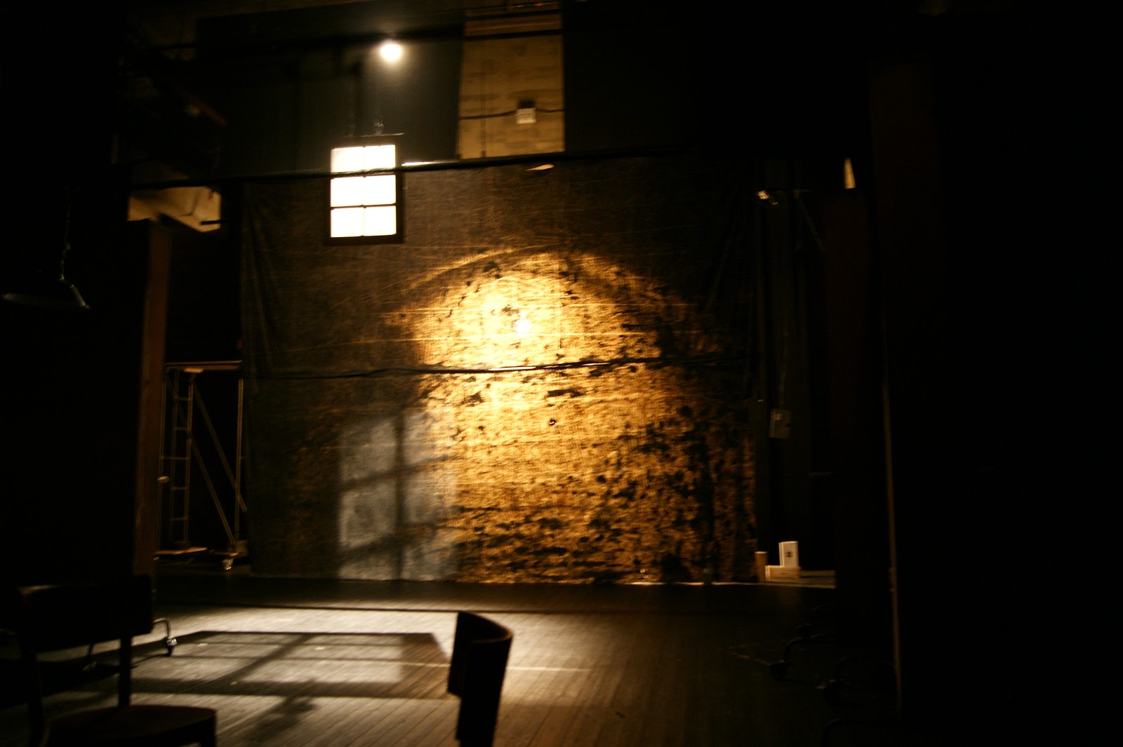 Elsa Amsallem scénographe metteure en scène : Théâtre