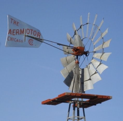 Alma de herrero: Aeromotor AERMOTOR