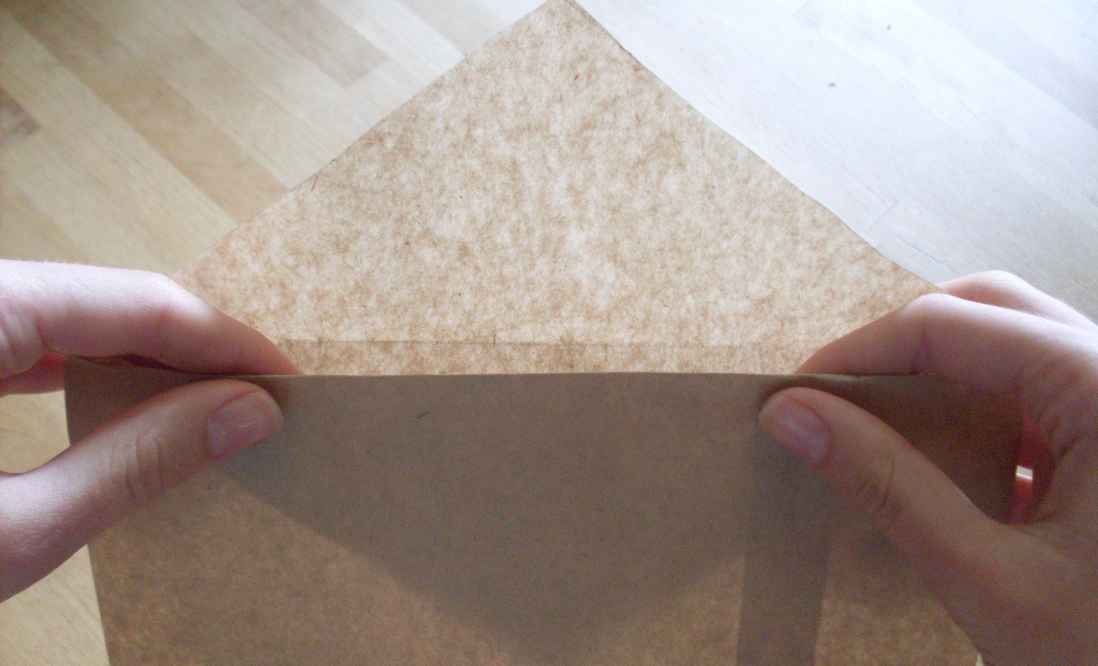 Kooky Quirky Cute: DIY: Decorated Brown Paper Bag Envelopes