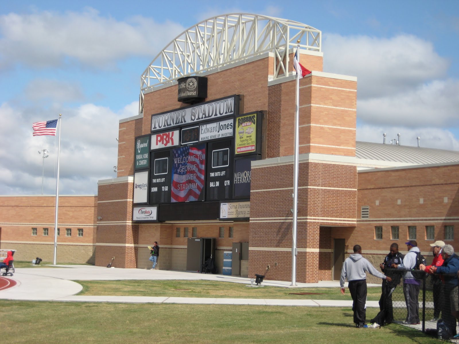 A Day in the Life of a Masters Pole Vaulter: Turner Stadium - Site of ...
