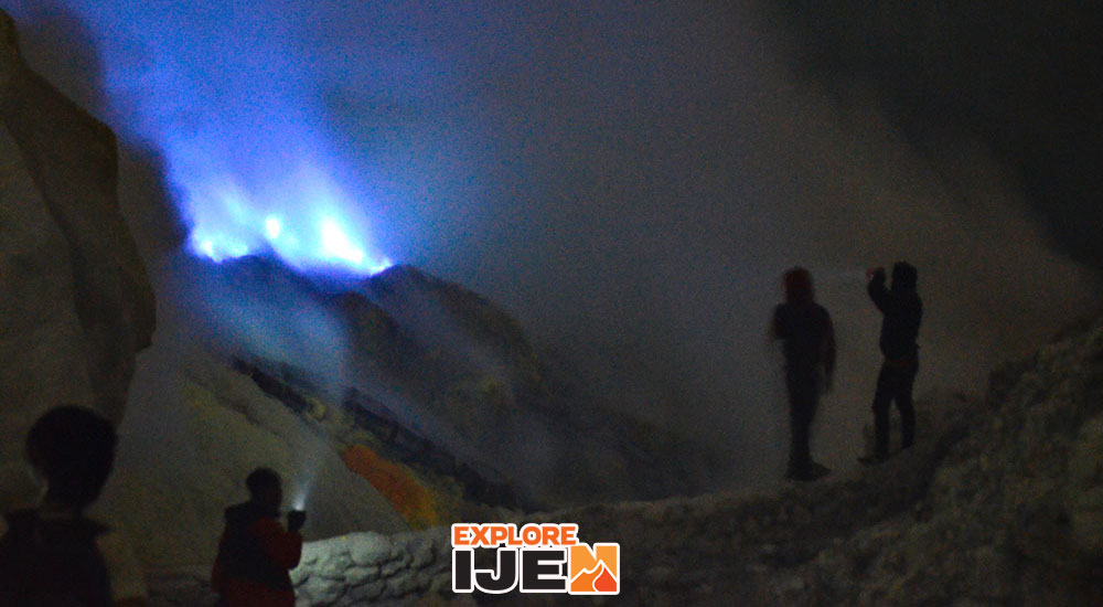 Open Trip Kawah Ijen Blue Fire Setiap Hari dari Banyuwangi | Surabaya ...
