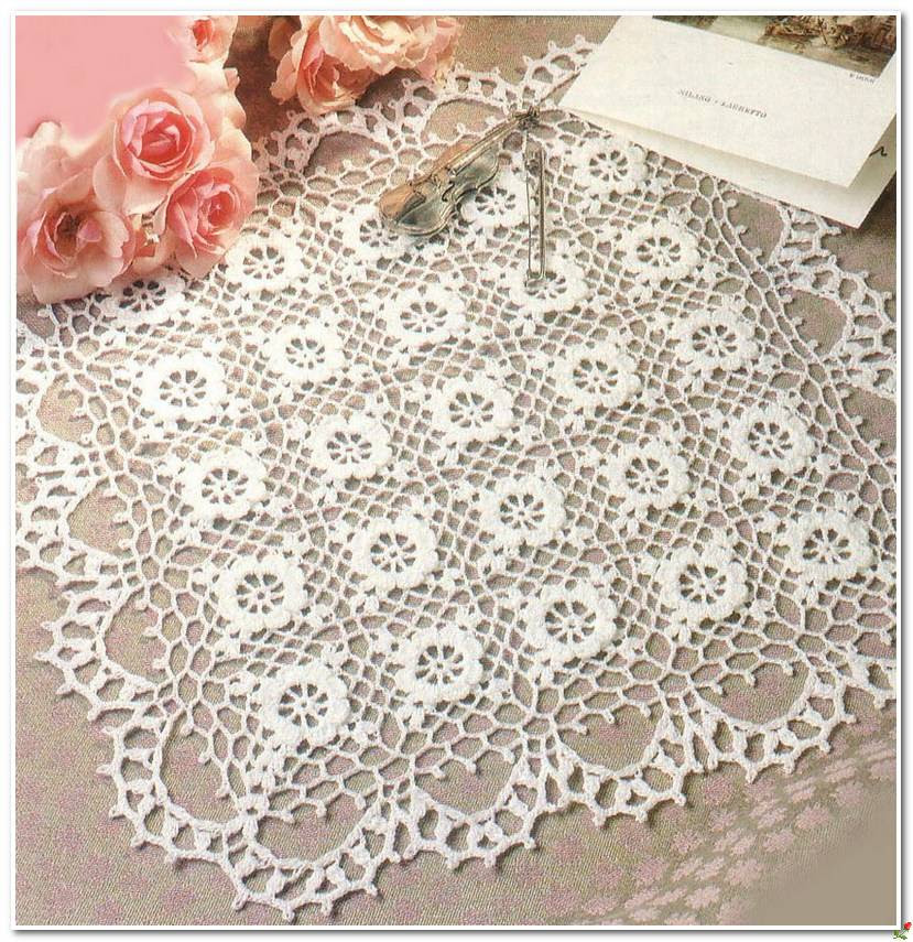 Crochet: square doily