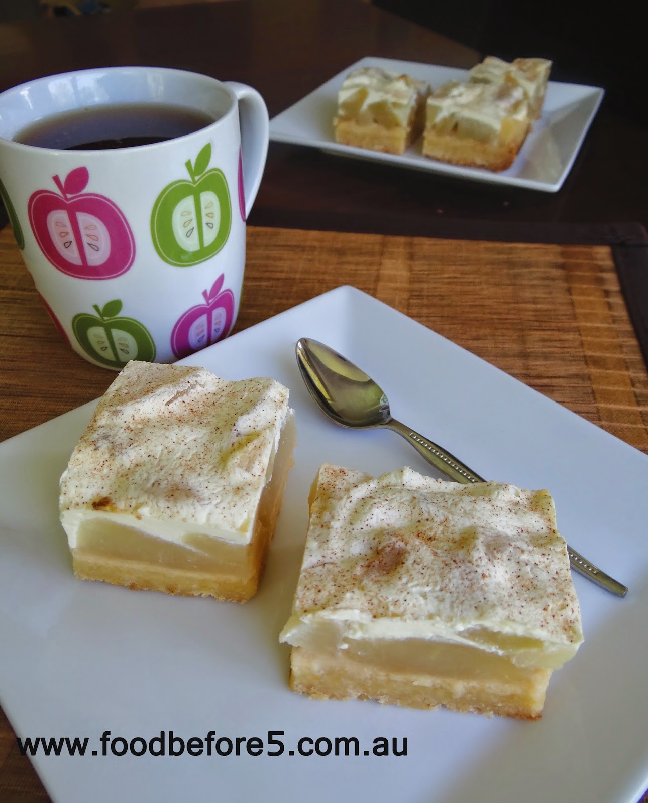 Simple home cook: Apple & cinnamon slice