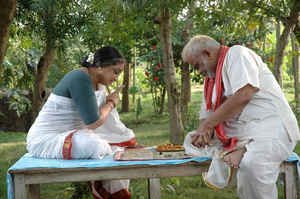 Midhunam Movie Latest Stills Hq... ~ Crazy Filmz