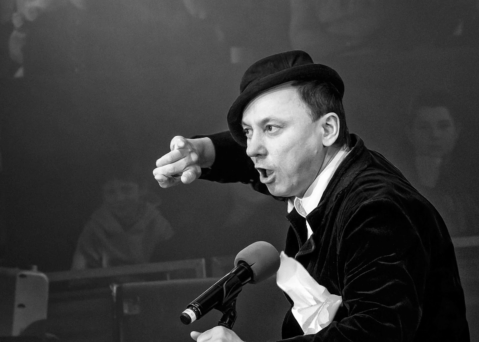 circus: Andreï JIGALOV (photos de Jean-Pierre Jerva)