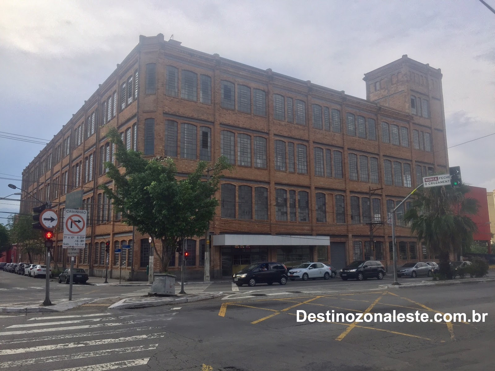 UM POUCO DA MOOCA, BELLO!