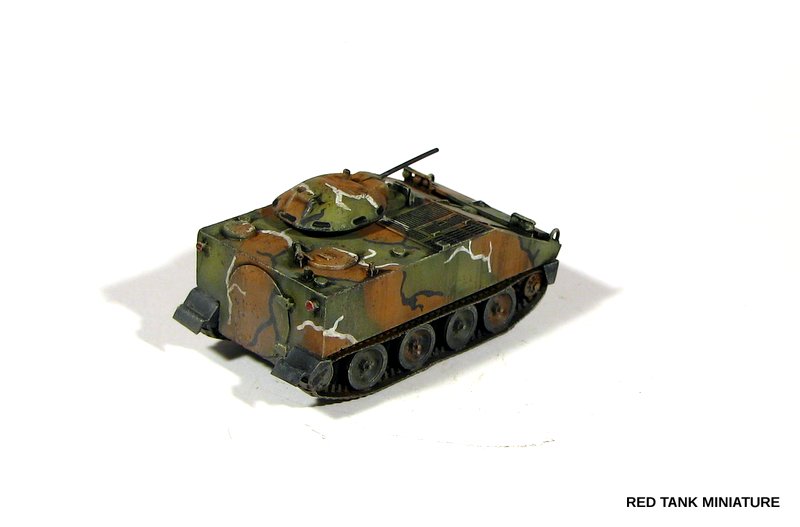 Gulumik Military Models: M114 with M60 turret cupola 1/72