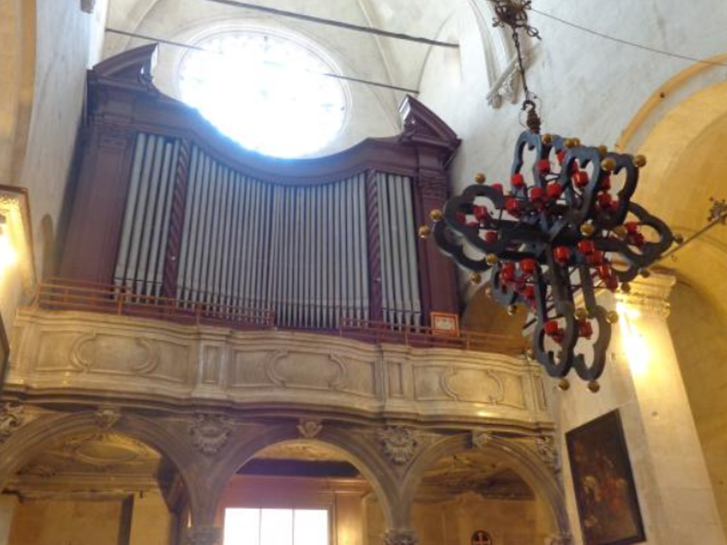 TROGIR KROZ POVIJEST: Orgulje u katedrali