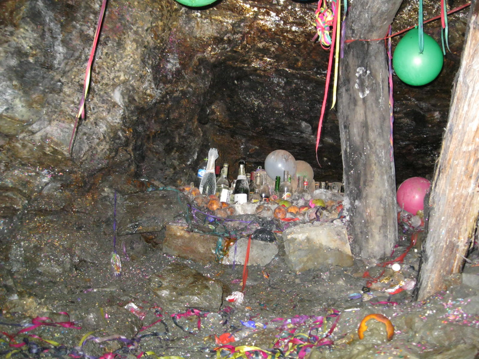 speleominas: Visita a las minas de La Rinconada (Puno, Perú)