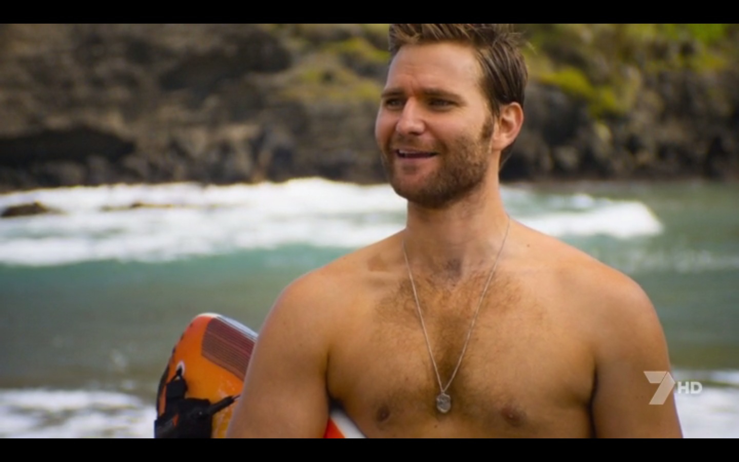 800 Words 2x02 - Erik Thomson & Rick Donald 🎥 - Desnudos en películas