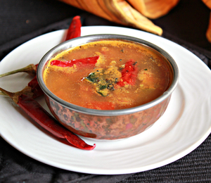 Aromatic Cooking: Kerala Style Tomato Rasam