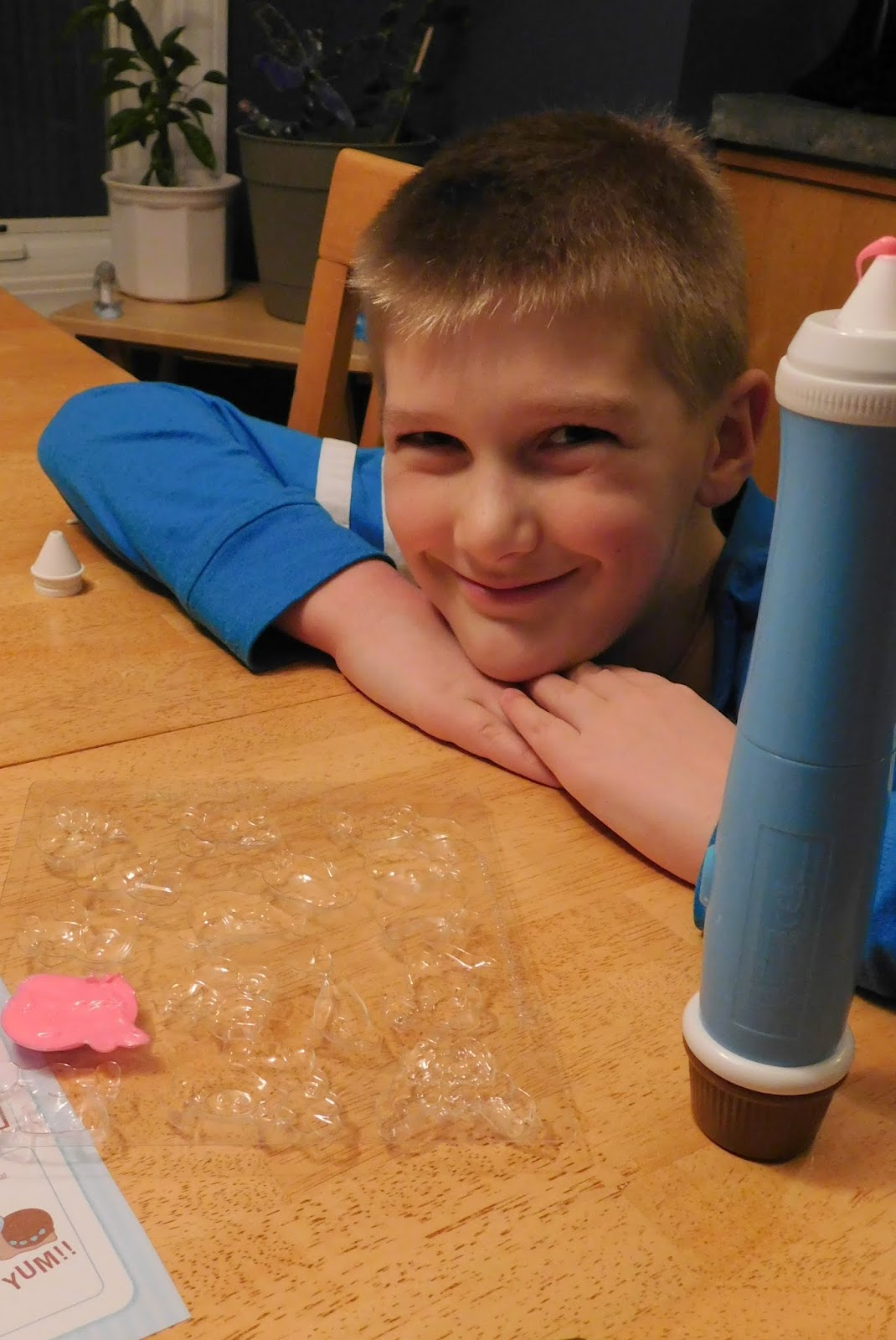 Art Project #70- Edible Chocolate Art