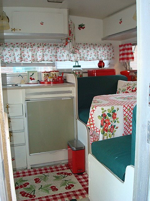 EVER SO PRETTY CARAVAN INTERIORS [ happy loves rosie ]