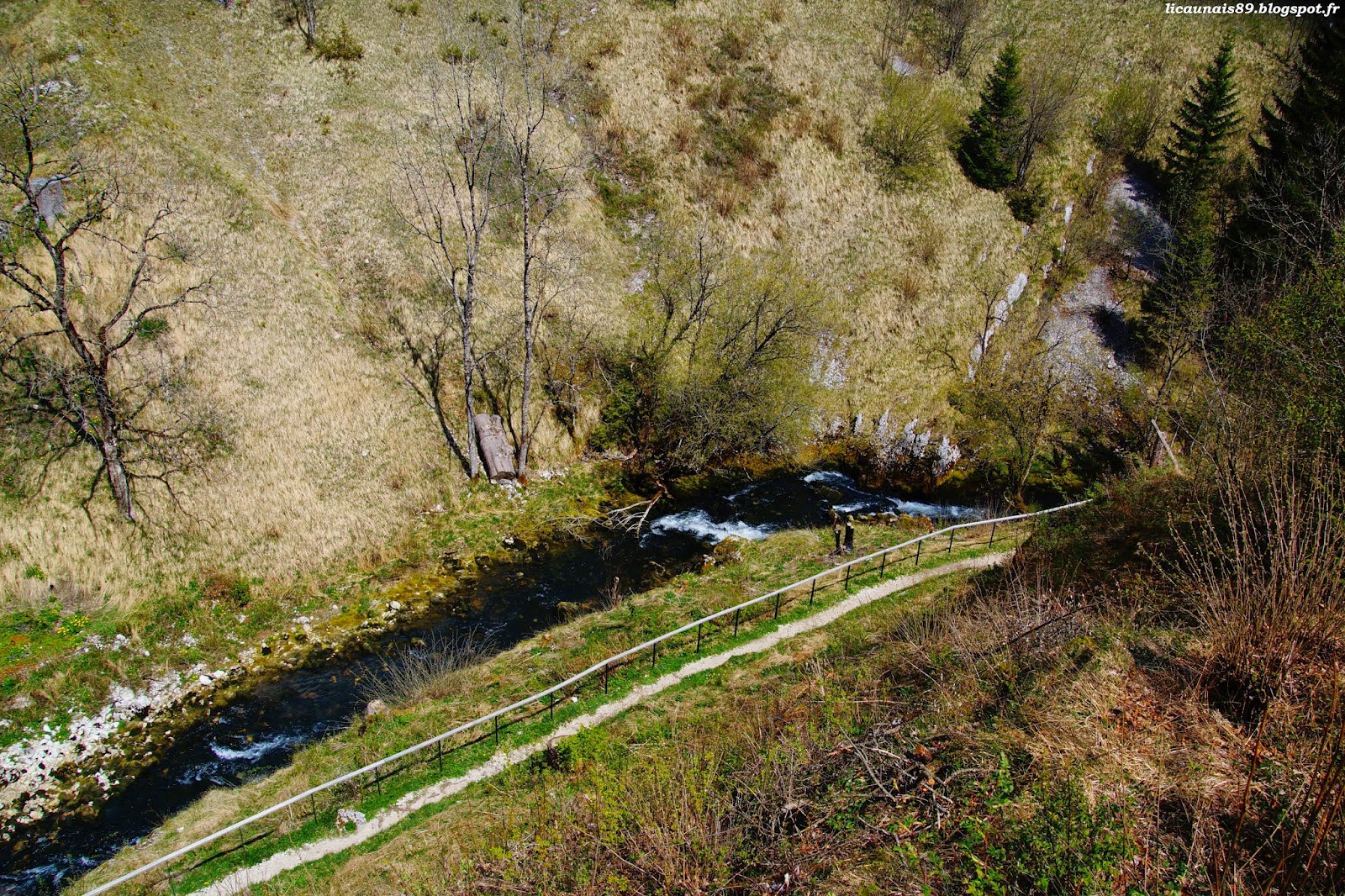 la vie est belle: En suivant la SAINE!!!!!! paysage paisible et magnifique.