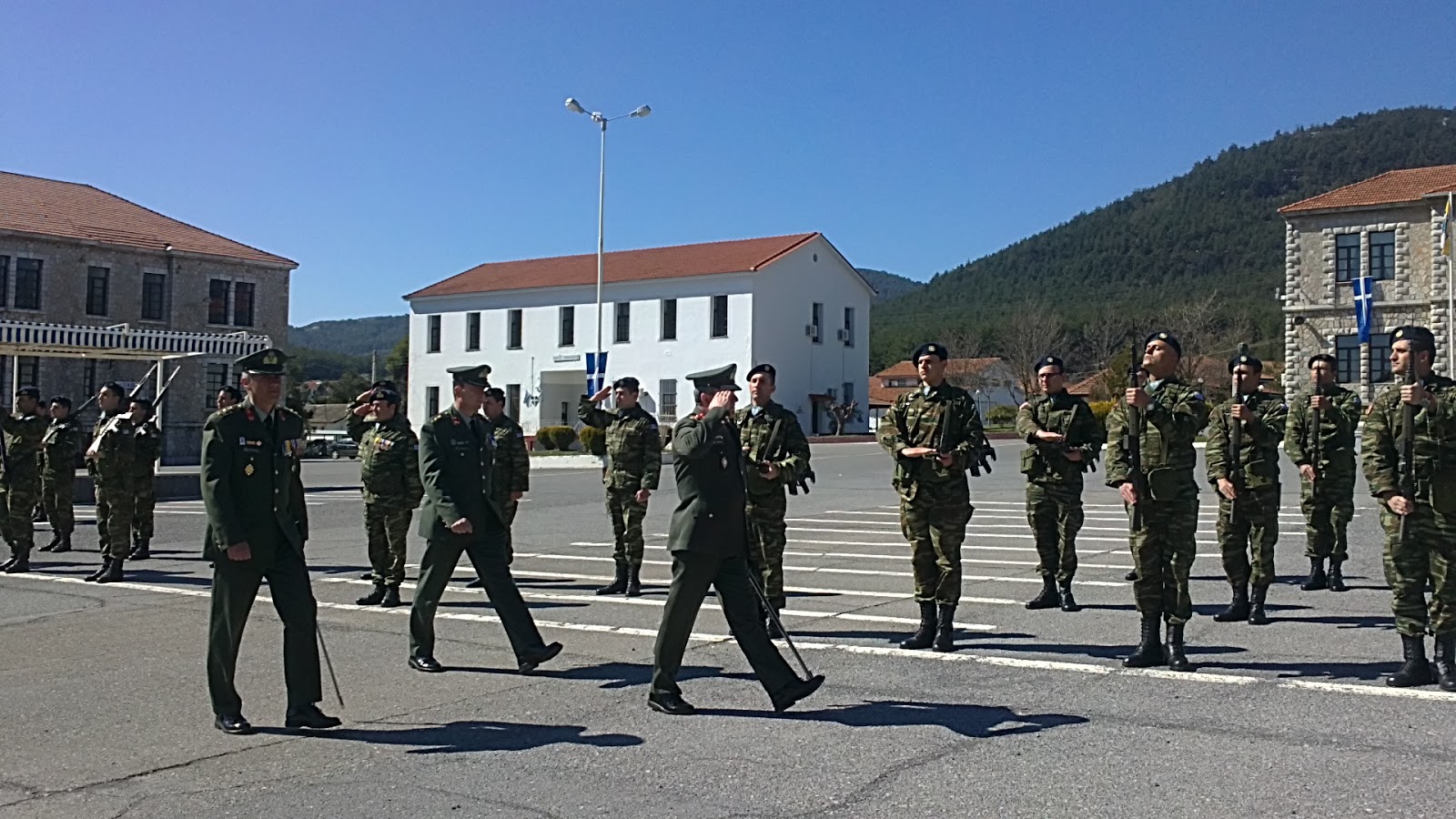 ΕΚΔΗΛΩΣΗ ΠΑΡΑΔΟΣΗΣ ΠΑΡΑΛΑΒΗΣ ΣΤΟ 11ο ΣΥΝΤΑΓΜΑ ΠΕΖΙΚΟΥ - ΣΤΡΑΤΙΩΤΙΚΑ ...