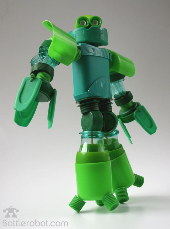 Kickcan & Conkers: Bottlerobot