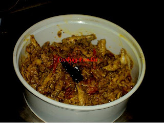 Cooking Fundas: Chuna Machha Tarkari(small fish curry)