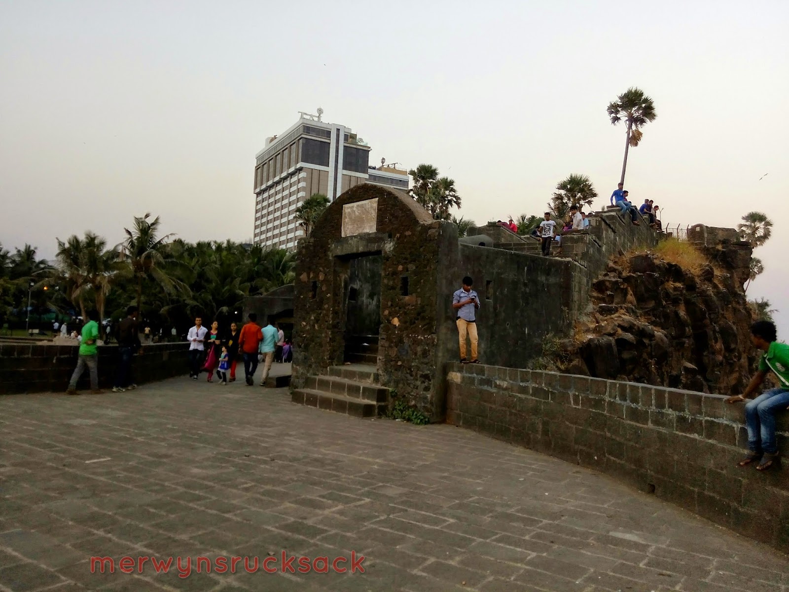 Bandra - Sunset at Bandra Fort and Bandra-Worli Sealink | The journey ...