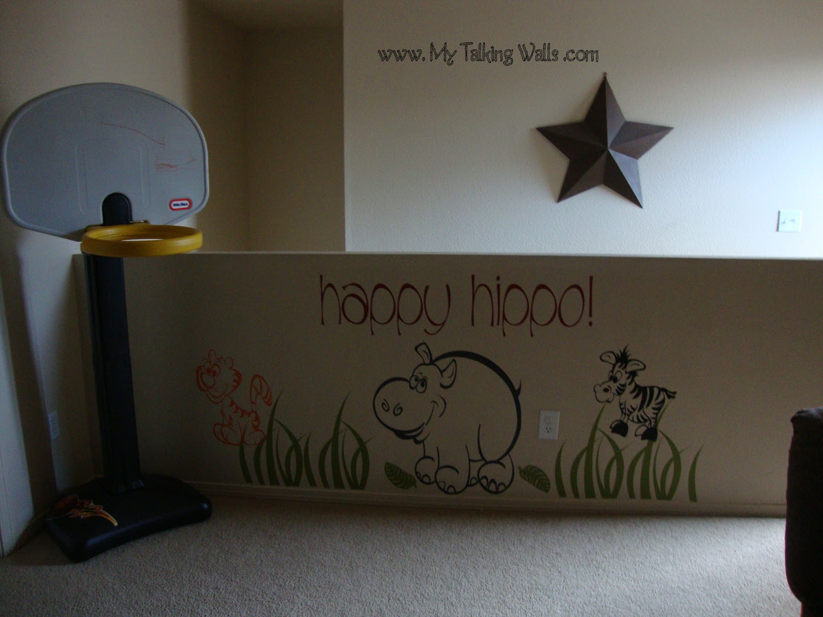 My Talking Walls: Custom Vinyl Lettering
