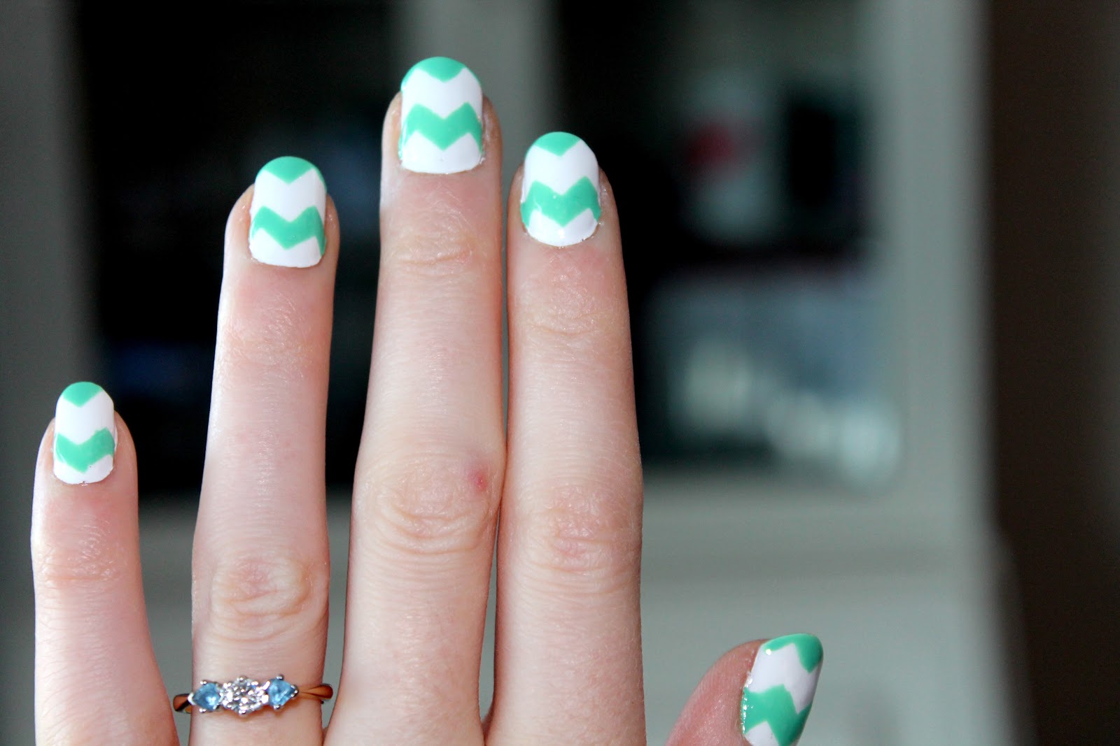 Chevron Nails
