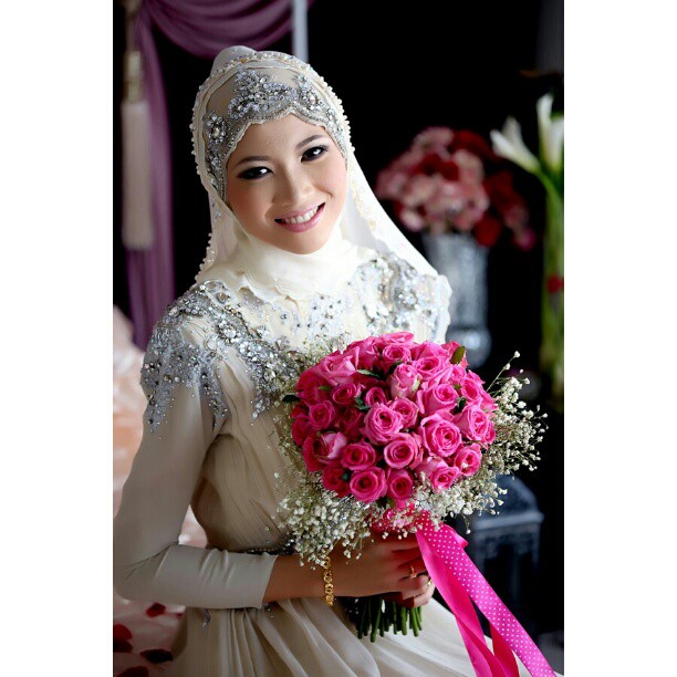 Wawa Syaida: VEIL DAN TUDUNG UNTUK PENGANTIN