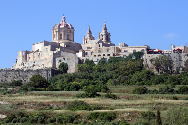 THE VIEW FROM FEZ: Another Medina - Another Rabat