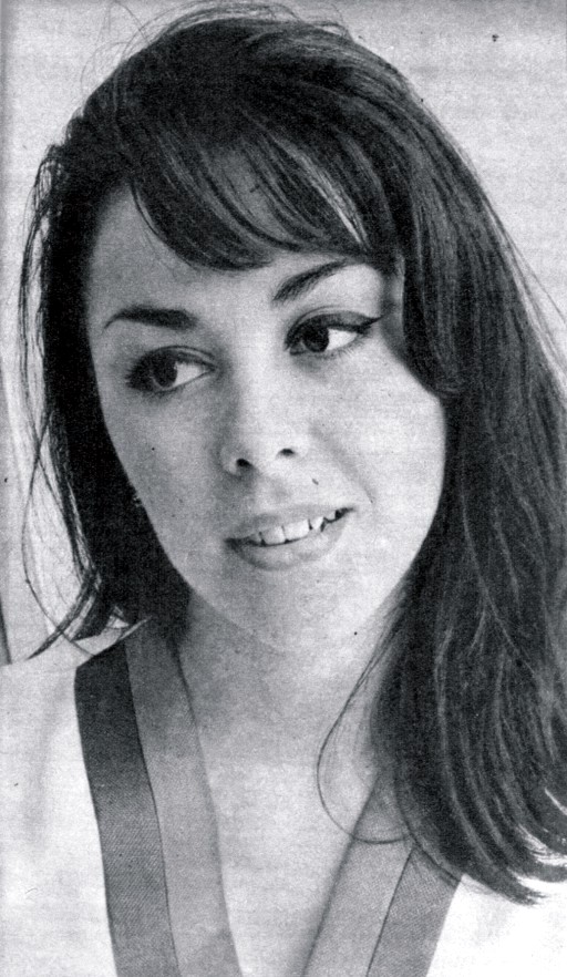 Astros em Revista: NÍVEA MARIA A DOCE MORENINHA