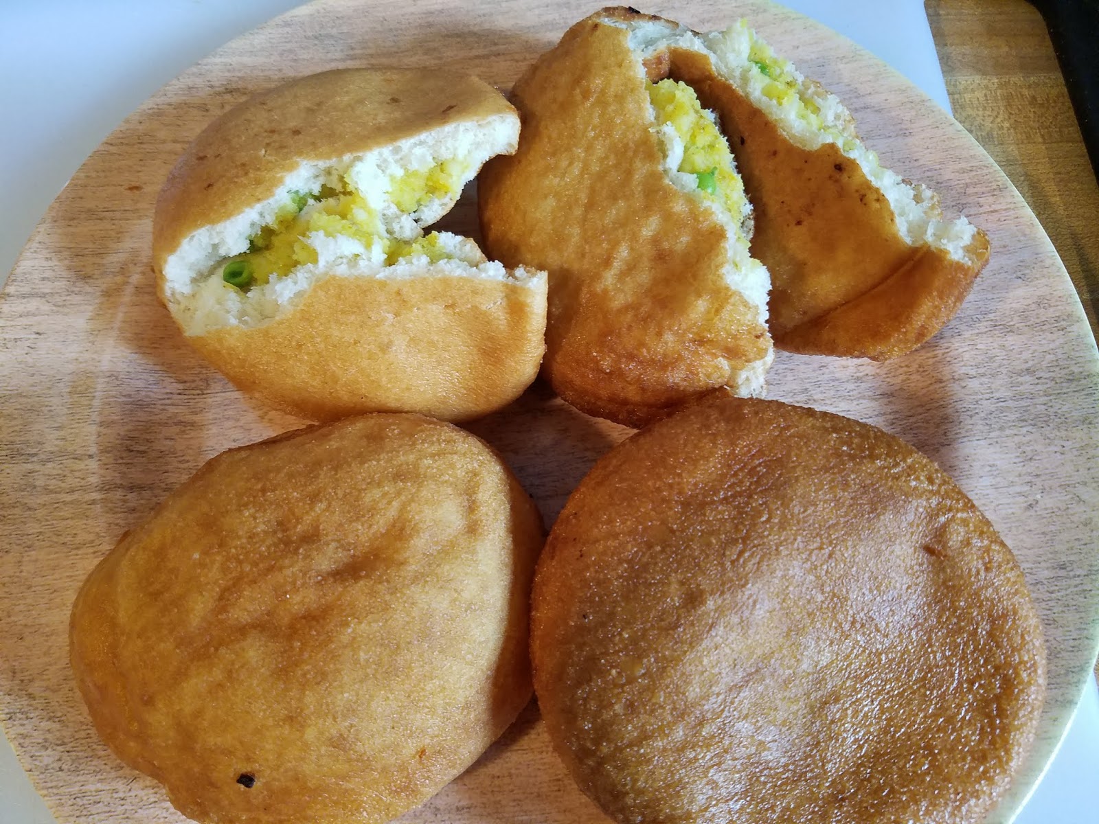 Easy Curry Donuts ~ Preesi ... Food Whore