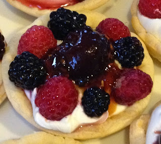 From Soph to You: Tartelettes aux fruits rouges, version nouvelle année