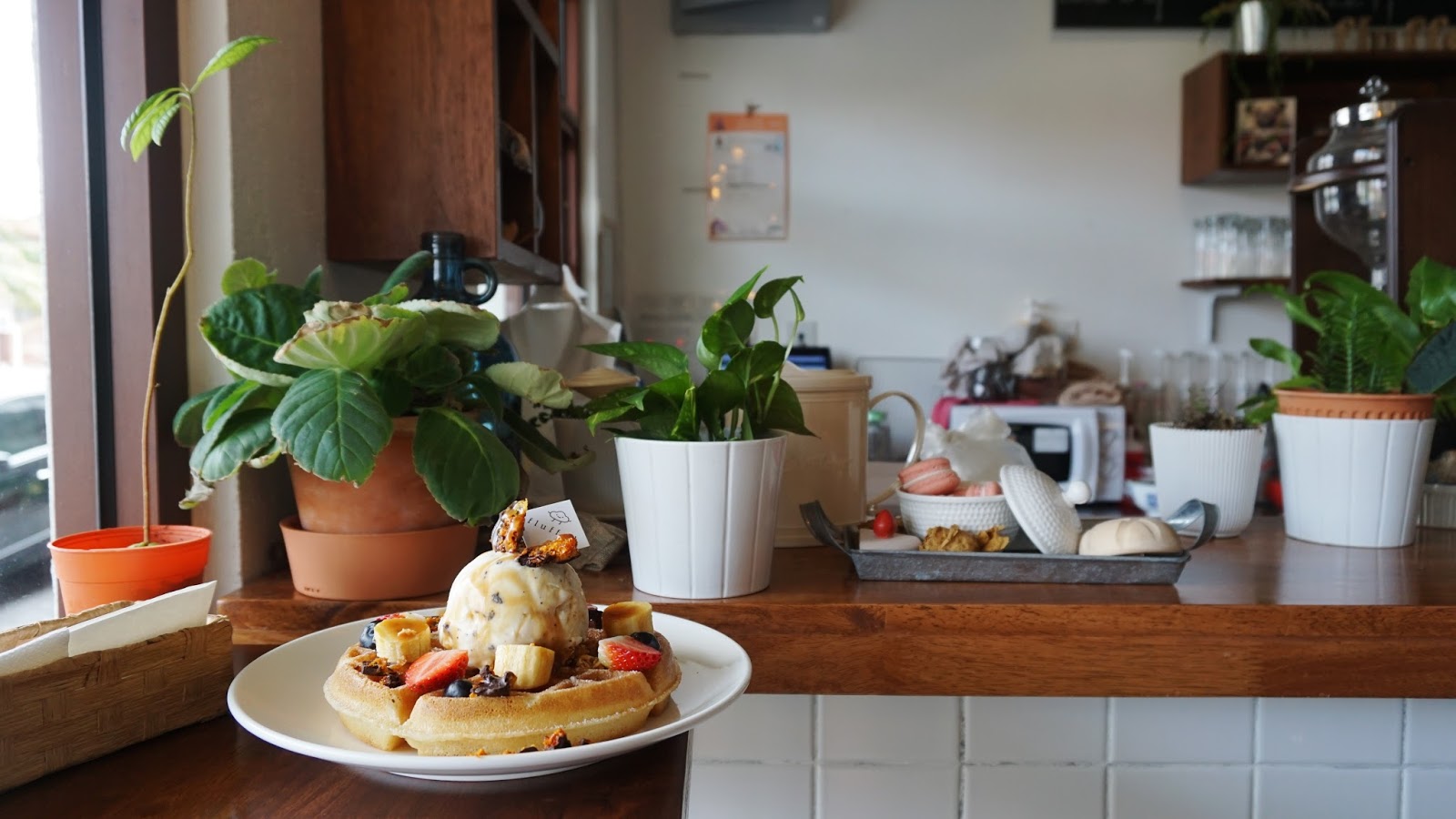 LOVE LIFE, CHERISH MOMENTS: Best Dessert Bar in Town--Fluffed Cafe and ...