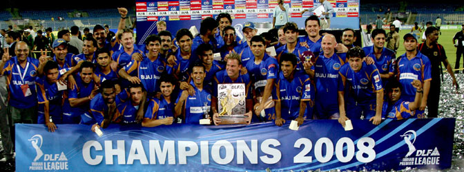Latest Sports Updates: Previous IPL WInners Team With Trohpy, Who Will ...