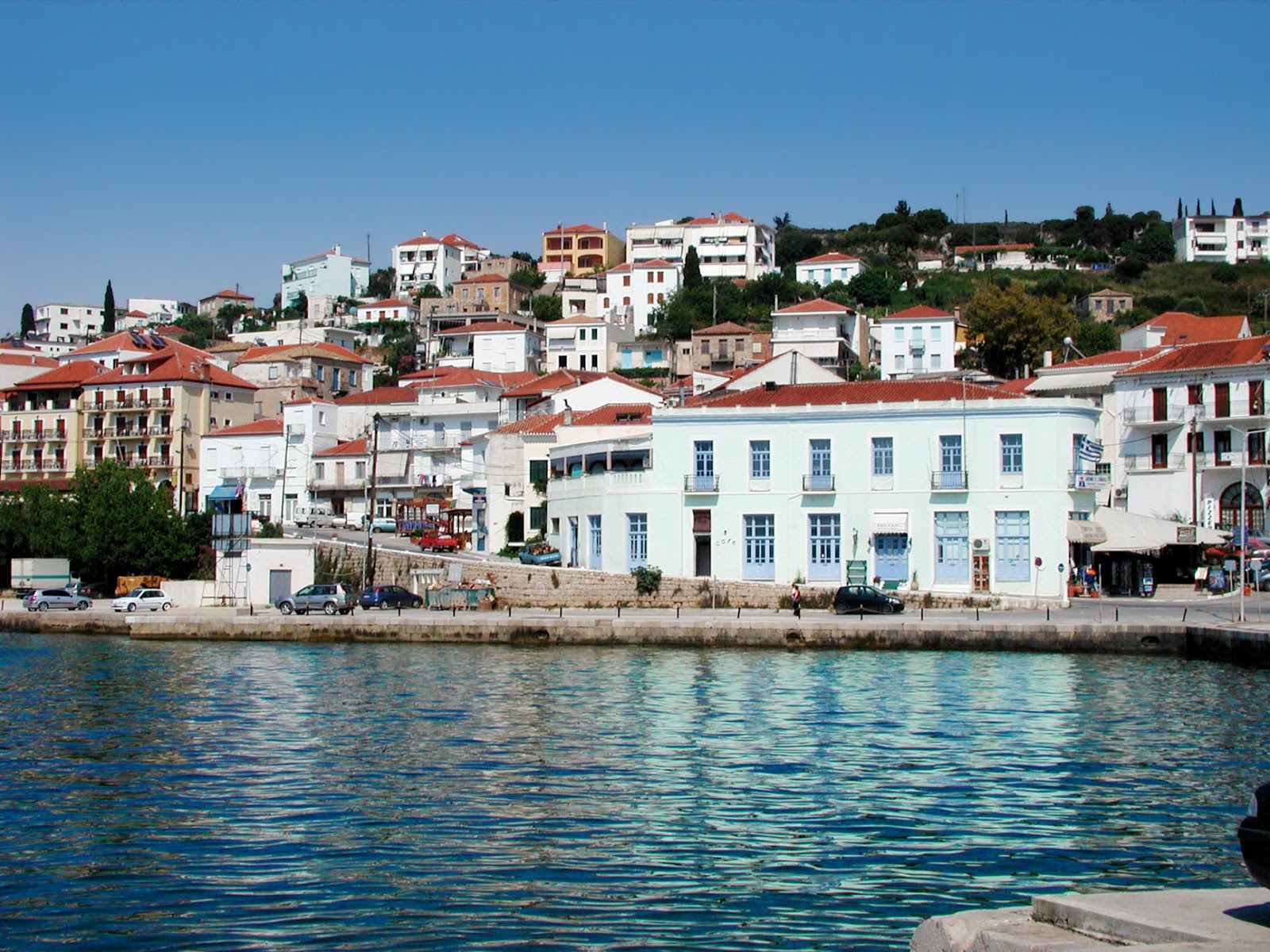 NixPages: PYLOS, GREECE