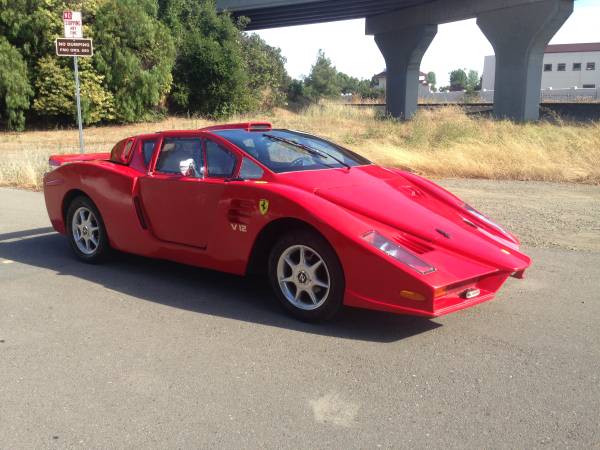 Ferrontiac Fierenzo: 1986 Pontiac Fiero Kit Replicar - DailyTurismo