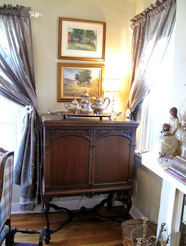 An Old-Fashioned World: Why the vintage? (part two)