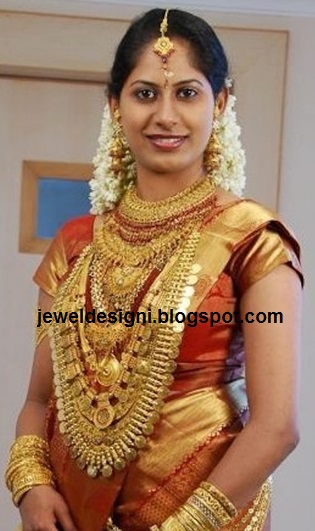 Beautiful Kerala Bride in Designer Gold Jewellery