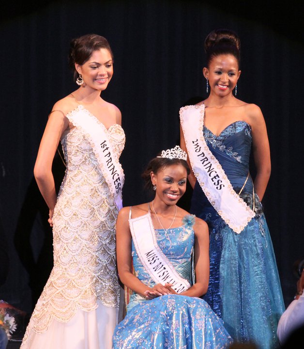 More photos from the Miss Botswana 2011 Pageant | crystal harris gallery