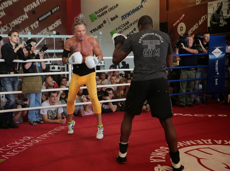 Go 2 WAR - Notícias de boxeo: A sus 62 años el ex boxeador Mickey ...