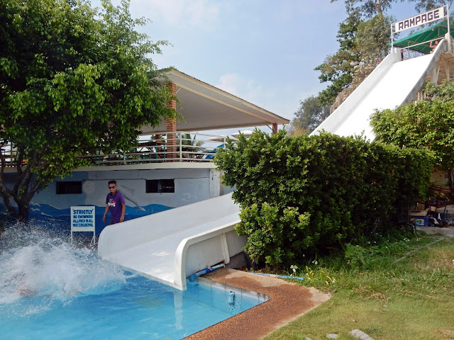 the viewing deck: Subic's White Rock Beach Resort Family Day Tour