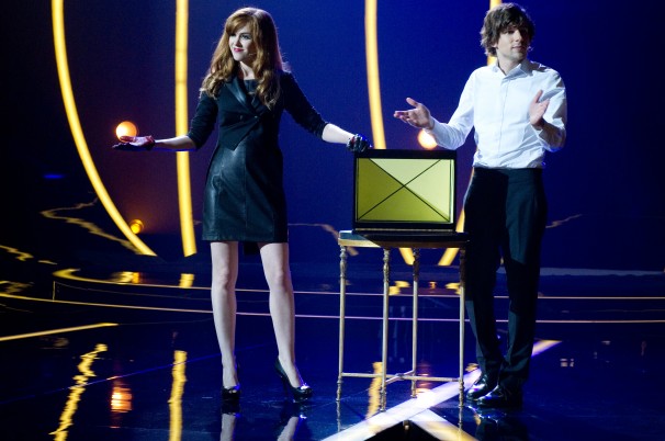 Now you see me | funambul(in)e: Now you see me