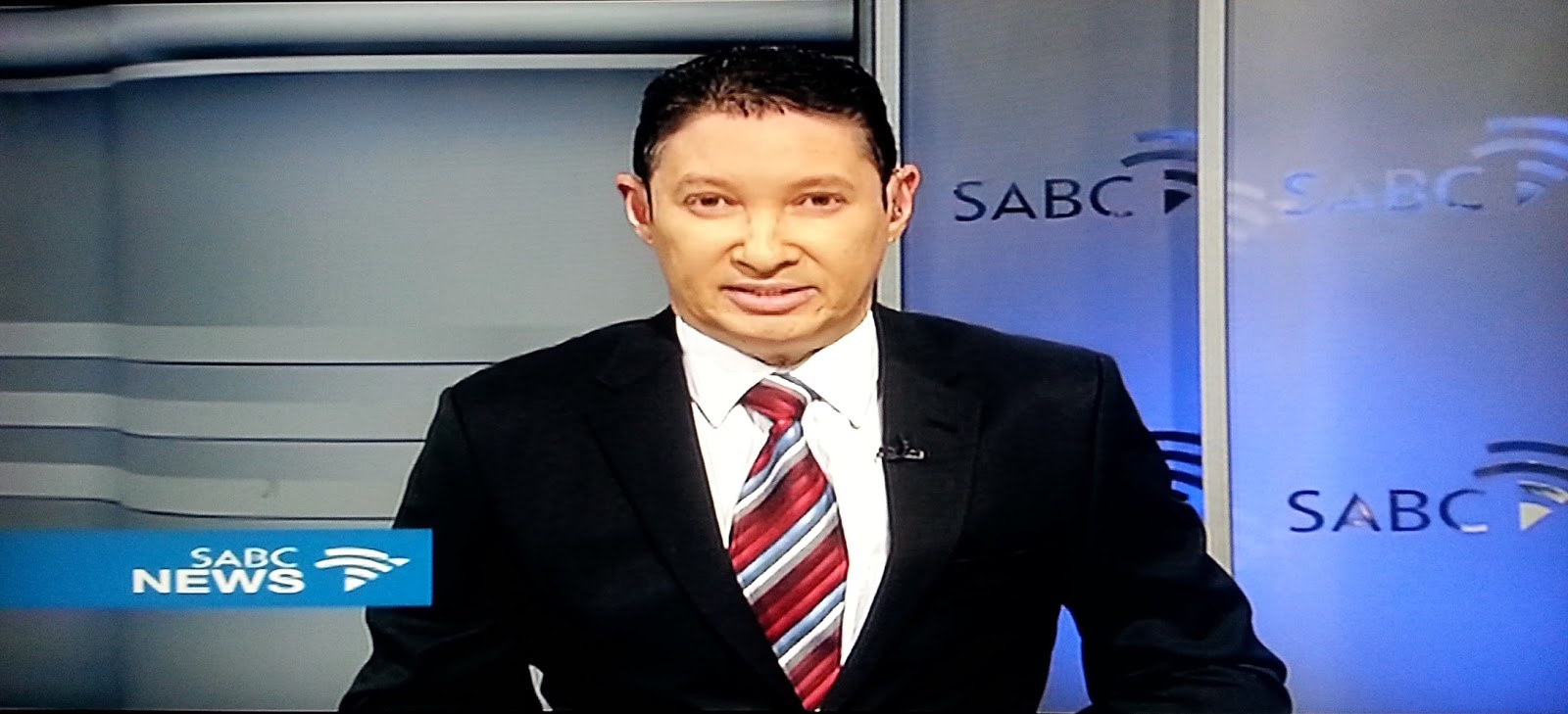 TV with Thinus: SABC news staff in open revolt against boss Hlaudi ...