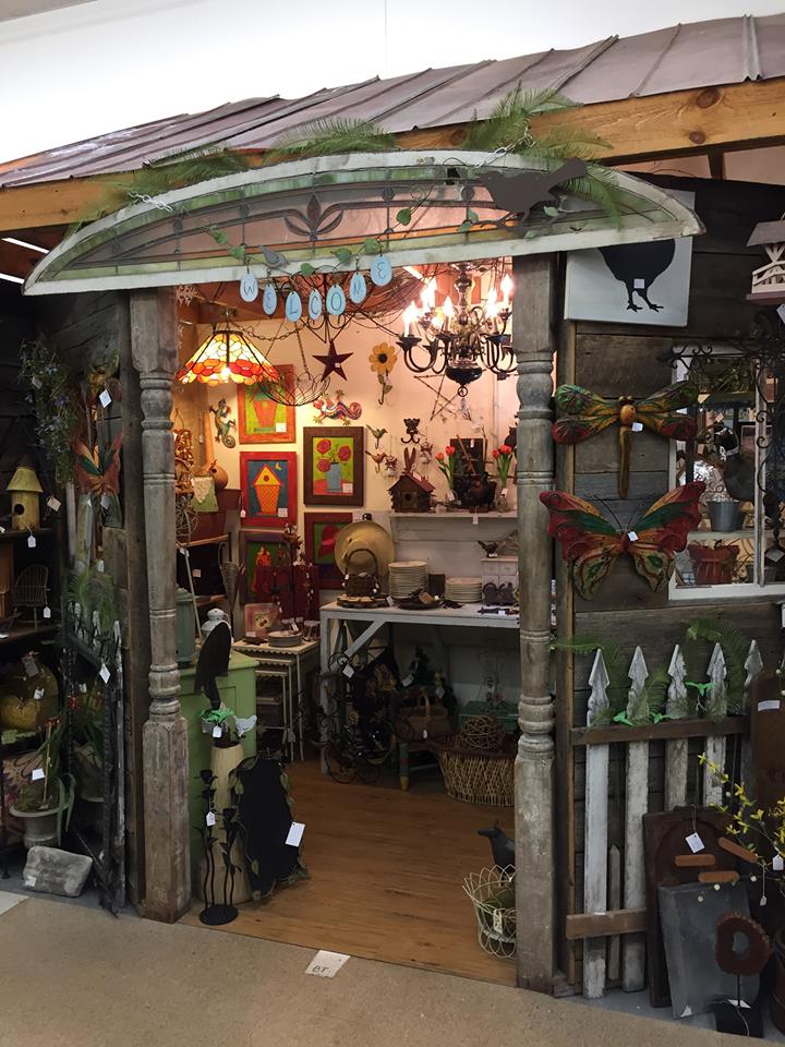 Vintage Booth Build-Outs - Booth Crush