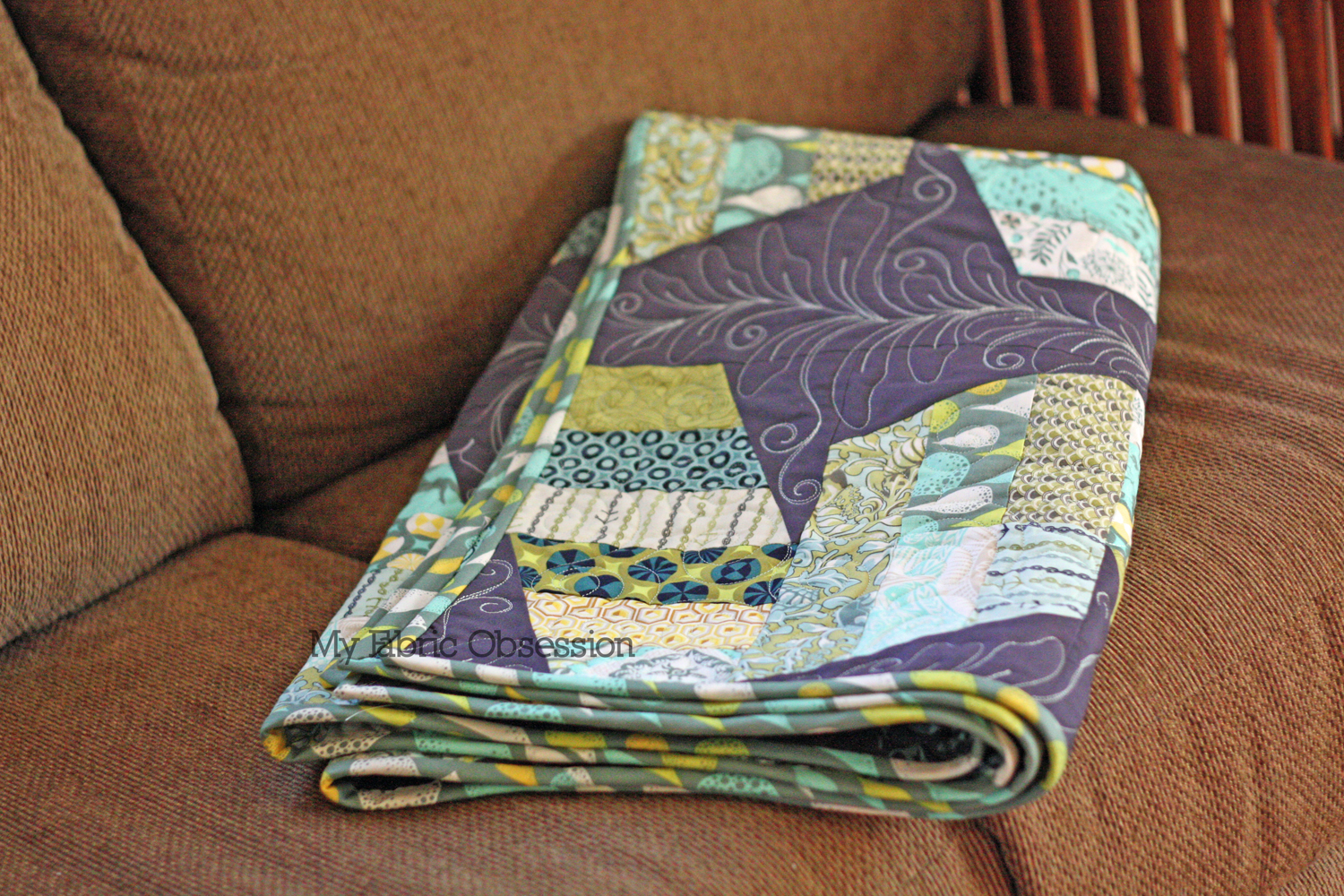 My Fabric Obsession: Finished the baby quilt!