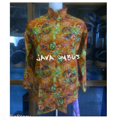 SPESIALIS BUSANA JAWA : BUSANA ABDI DALEM KRATON JOGJA / SURJAN PRANAAN