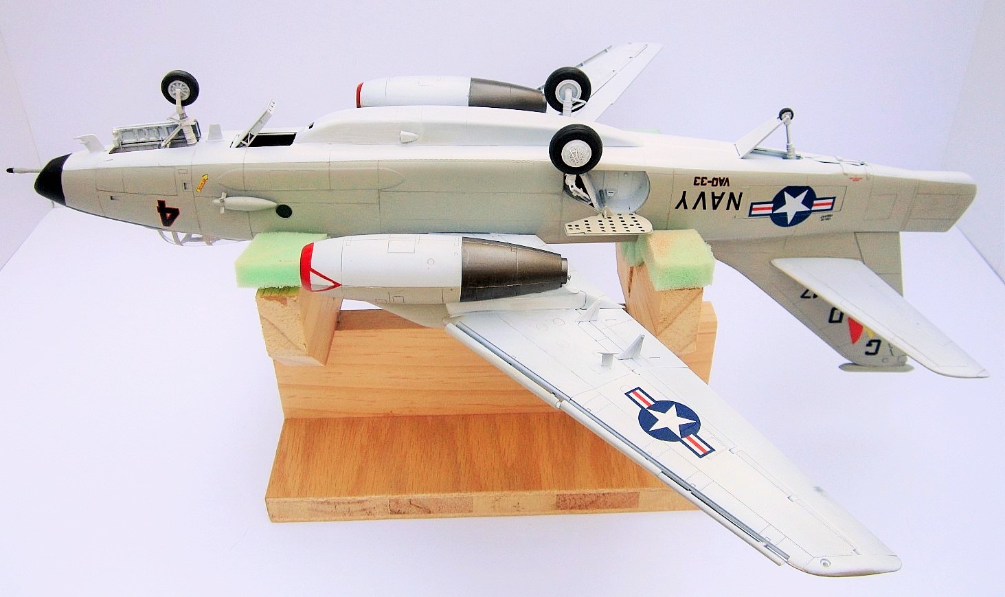 Tailhook Topics: Douglas A3D-2P/RA-3B/ERA-3B Skywarrior