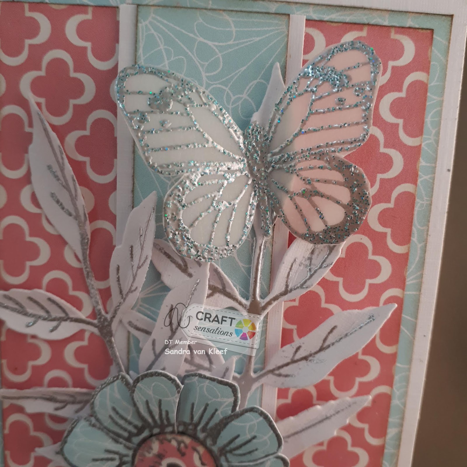 Craft Sensations: Side panel fold card