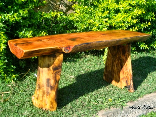 Troncos e raizes: Bancos rústicos Eco Design