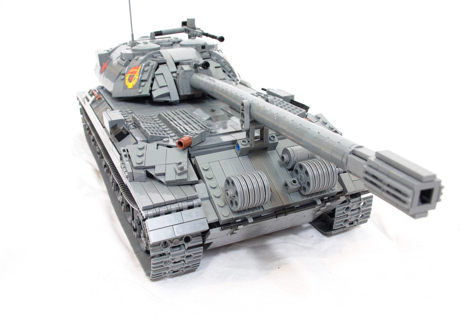 Tommy Styrvoky's MOCs: IS-7 Heavy Tank