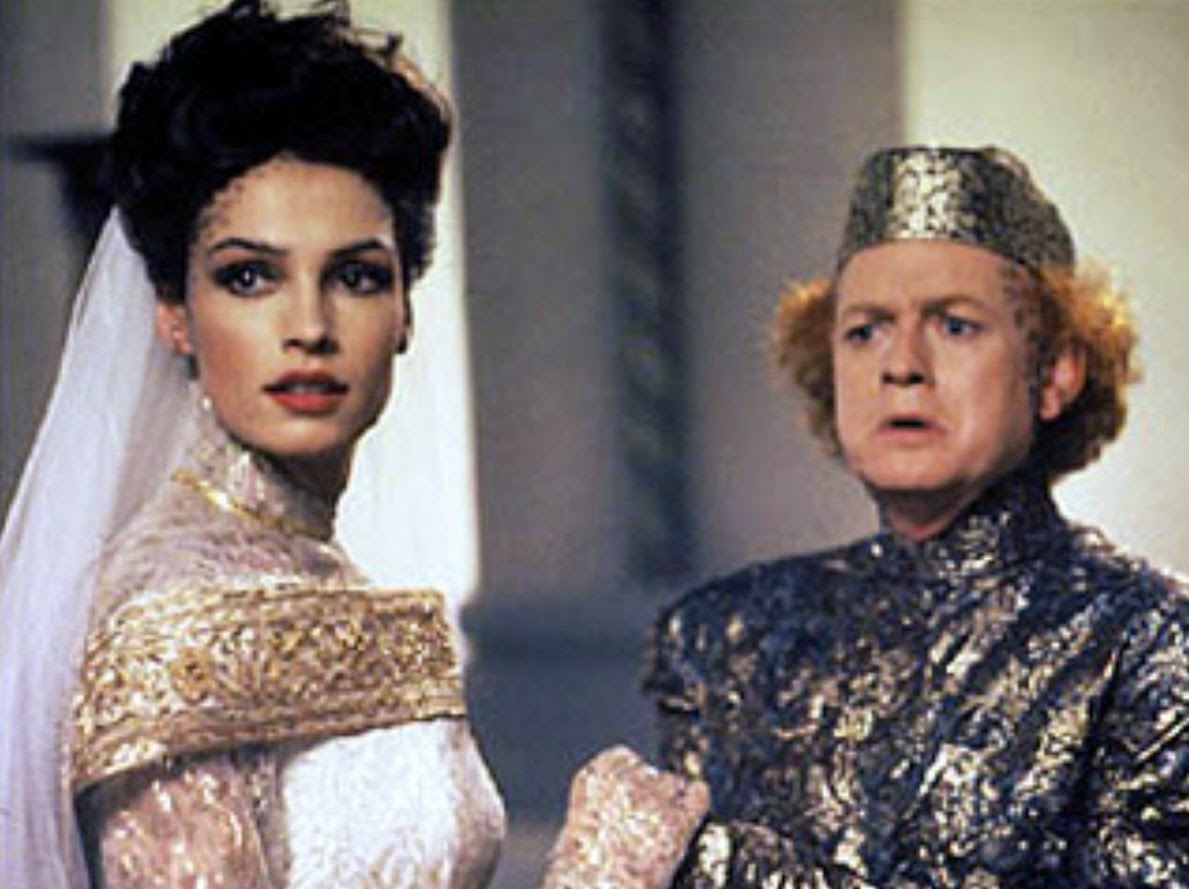 Star Trek - Sci Fi Blog.: Star Trek TNG The Perfect Mate