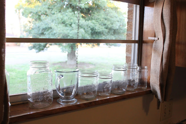 A Hint of the Hess House: My Little Herb Garden for the Kitchen Window